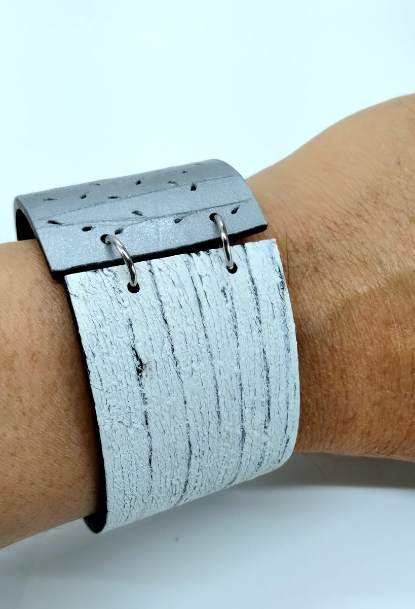 [Brushed] Tree House Cuff 1 – wiwat kamolpornwijit